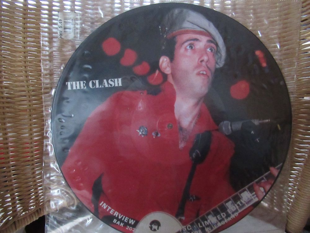 THE CLASH - PICTURE DISQUE (D'occasion) à Grône pour CHF 20 – avec ...