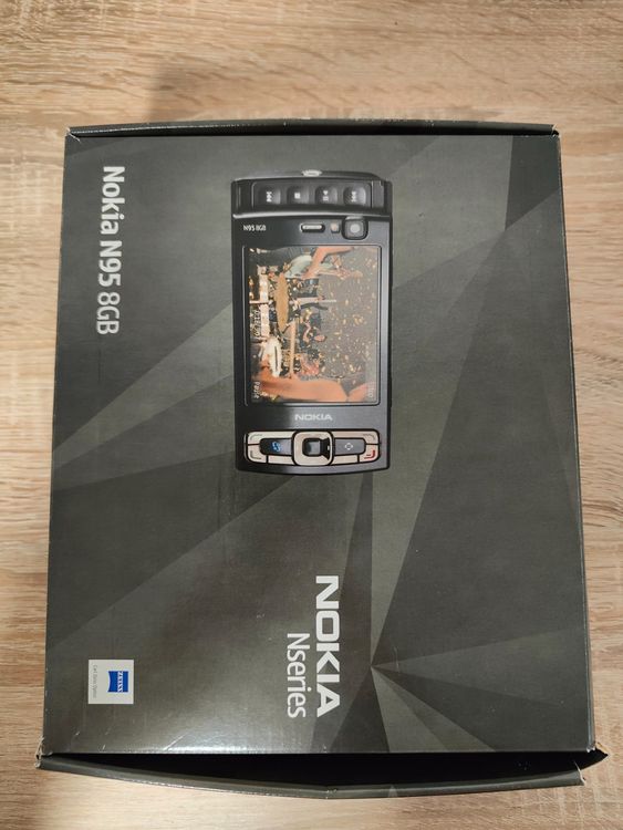 Nokia N95 8GB im OVP (Gebraucht) in Ehrendingen für CHF 49 – mit Lieferung auf Ricardo kaufen