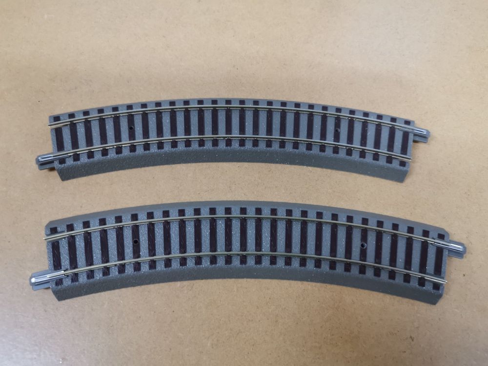 10x - Roco GeoLine 61122 - Gebogenes Gleis R2, 30° (Gebraucht) in St. Margrethen SG für CHF 10 ...