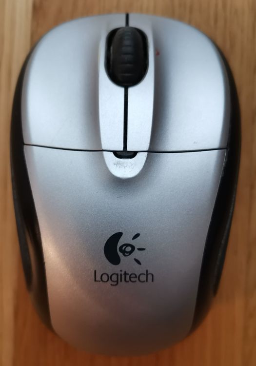 Logitech Wireless Mouse (Typ?) (Gebraucht) in Thun für CHF 1 – mit ...