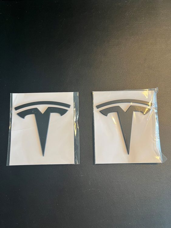 Tesla Model 3 Logo für vorne und hinten (Gebraucht) in Wetzikon ZH für ...