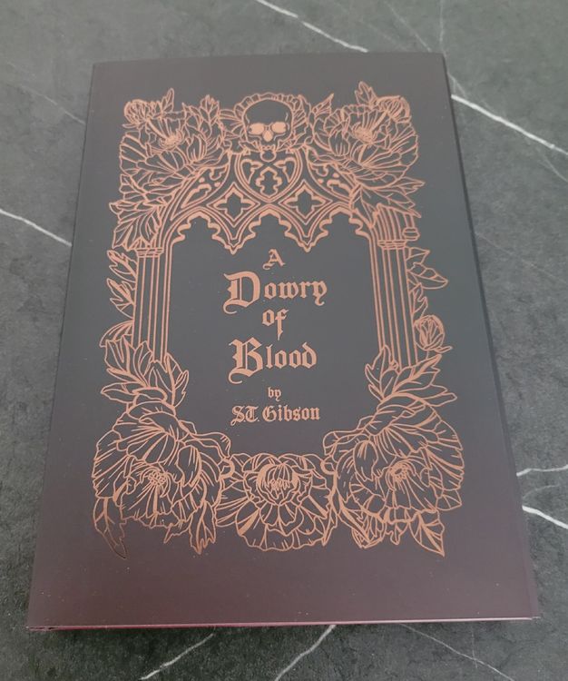 The Bookish Box special signed edition of A Dowry of Blood (Neu (gemäss ...
