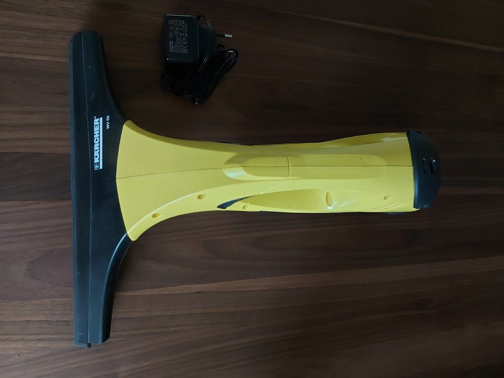 Kärcher Fensterreiniger WV 50 Akku, neues Ladekabel (Gebraucht) in ...