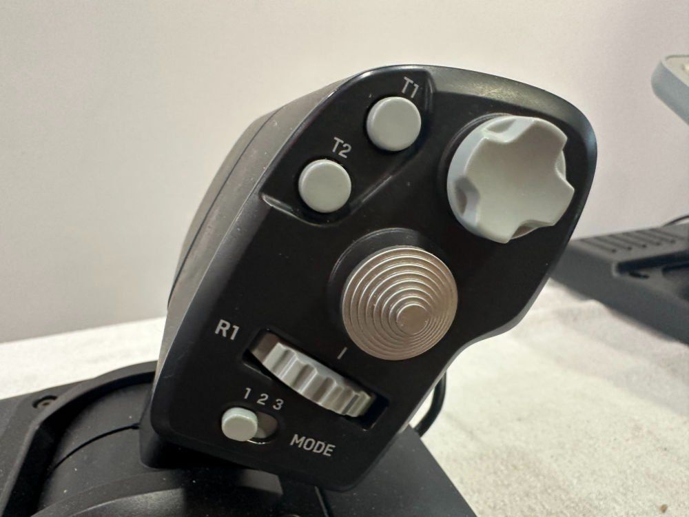 Logitech G940 Force Feedback Hotas (Gebraucht) in Obernau für CHF 190 ...