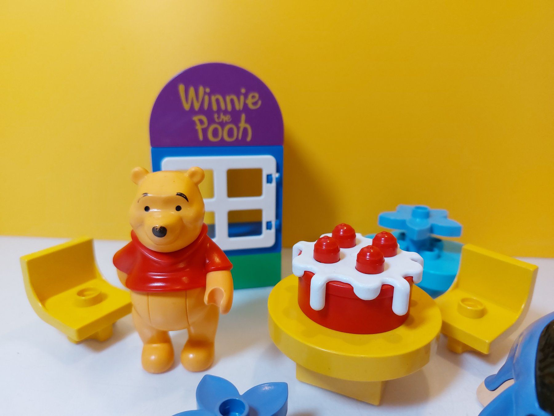 LEGO Duplo Winnie the Pooh mit Esel I-Aah und Torte (Gebraucht) in St.Gallen für CHF 19 – mit ...