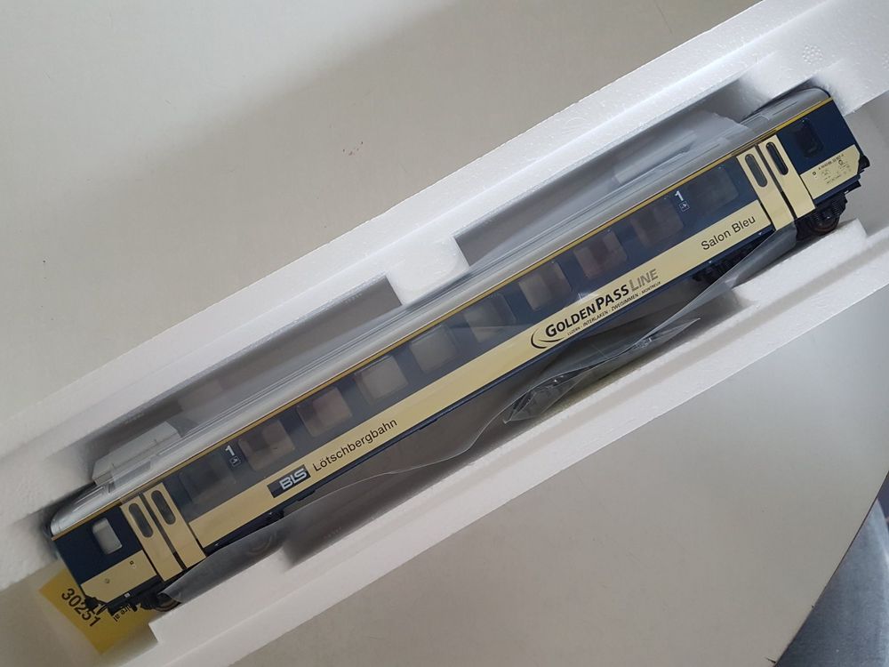 RIVAROSSI "Golden Pass Line" EW1 Salon Bleu | Kaufen auf Ricardo