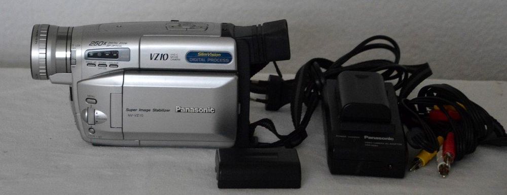 Camcorder VHS-C Panasonic NV-VZ10 caméscope | Kaufen auf Ricardo