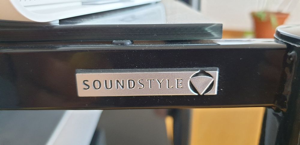 TV / HIFI Rack mit Glastablaren schwarz - Soundstyle (Gebraucht) in ...