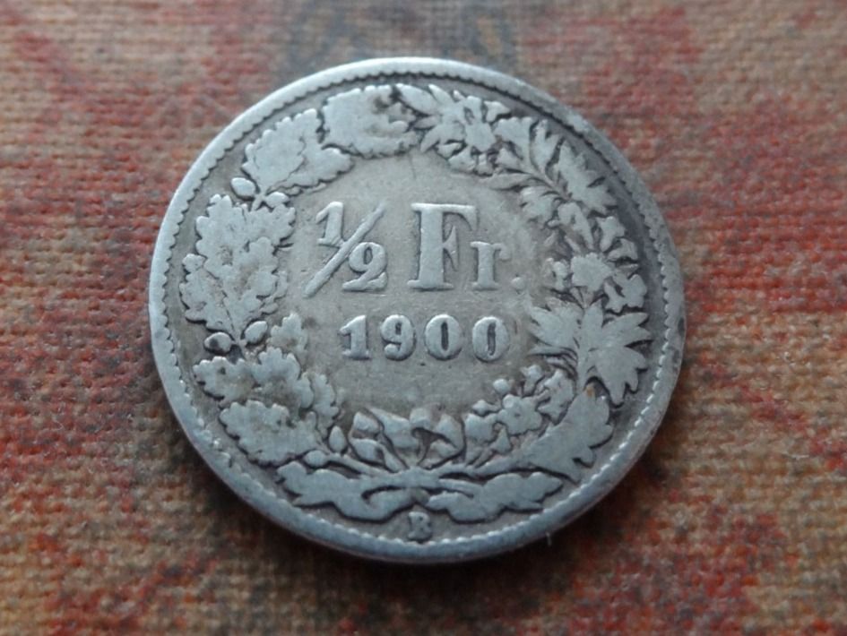 1/2 Fr. 1900 (Gebraucht) in Romanel-sur-Lausanne für CHF 6.4 – mit Lieferung auf Ricardo kaufen