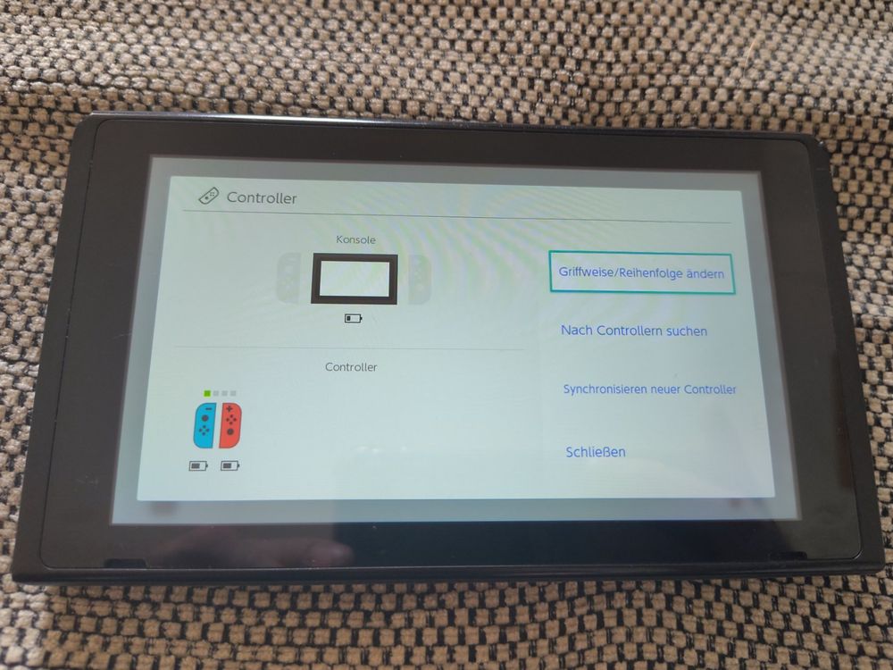 Switch V2 defekt (Defekt) in Wohlen AG für CHF 79 – mit Lieferung auf ...