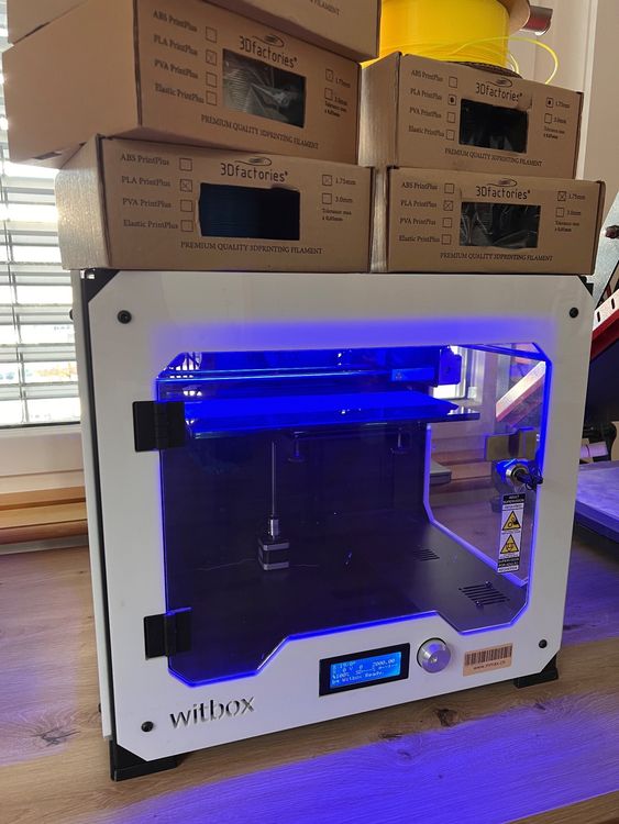 3D Drucker Witbox mit etlichem Filament Gerät wie Neu (Gebraucht) in ...
