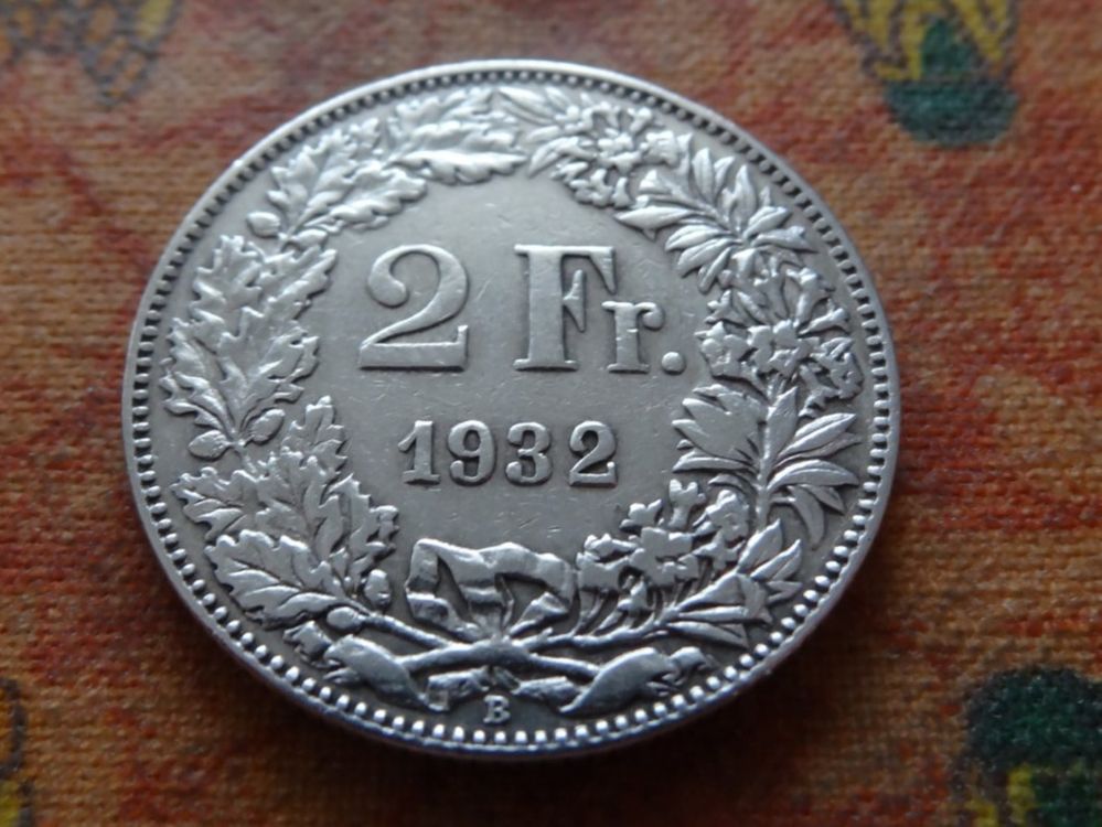 2 Fr. 1932 (Gebraucht) in Romanel-sur-Lausanne für CHF 7.9 – mit Lieferung auf Ricardo kaufen