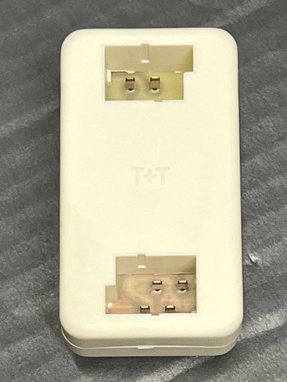 T+T Telefon Stecker Übergang 4-pol. auf 2xTT83 weiss - antik (Gebraucht ...