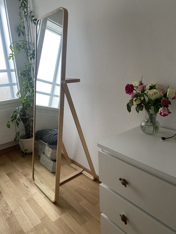 IKORNNES Standspiegel, Esche, 52x167 cm (Neu (gemäss Beschreibung)) in Bern für CHF 95 – nur ...