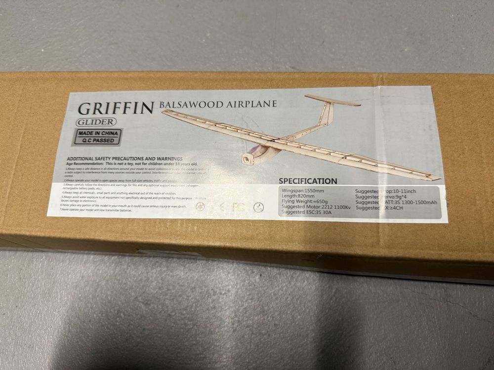 Griffin Balsawood Airplane 1550 mm (Neu und originalverpackt) in Stäfa ...