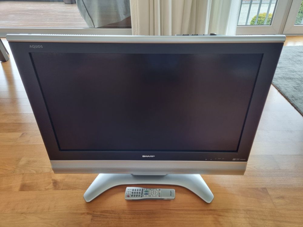 Sharp LC-32GD8E (Gebraucht) in Horn für CHF 10 – nur Abholung auf Ricardo kaufen