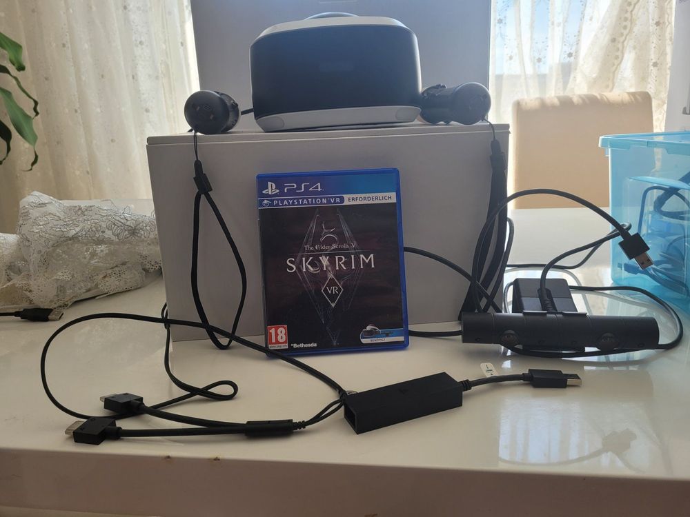 Playstation VR + 2 Move Controller + Camera und PS5 Adapter (Gebraucht ...