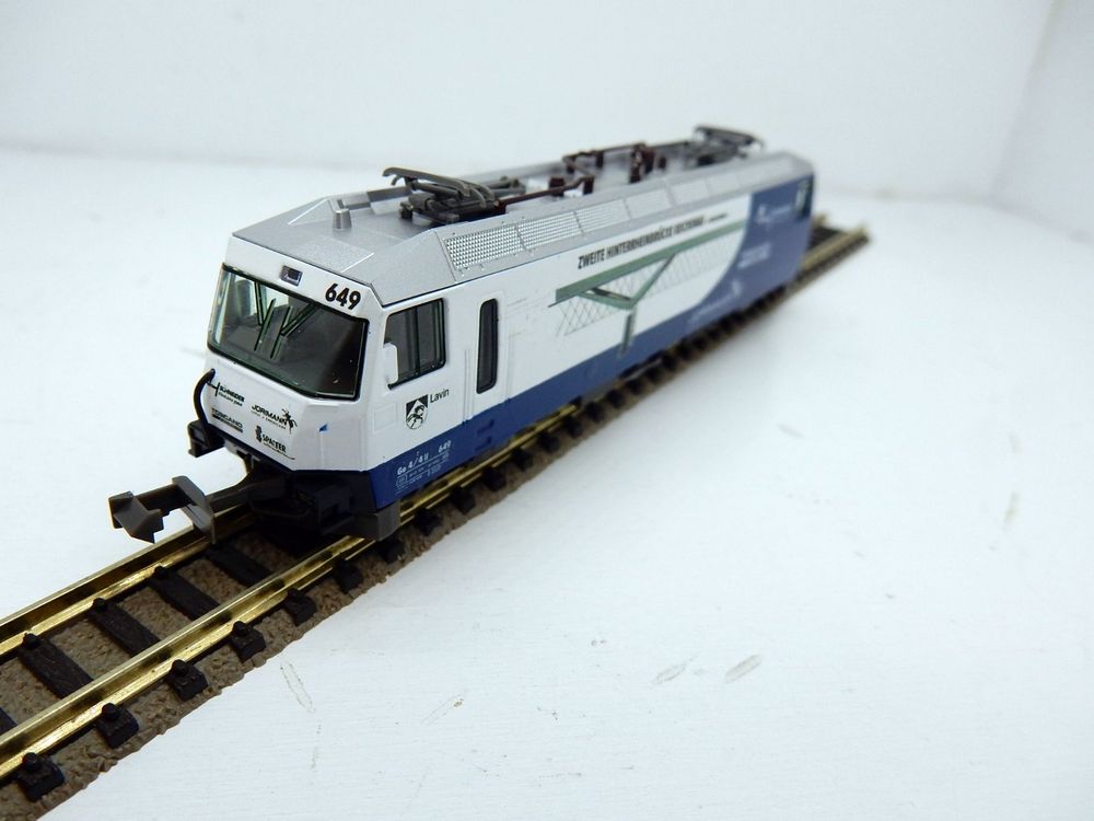 N - Kato - RhB "Rhätische Bahn"- Loc Ge 4/4 III 649" Lavin" | Kaufen auf Ricardo