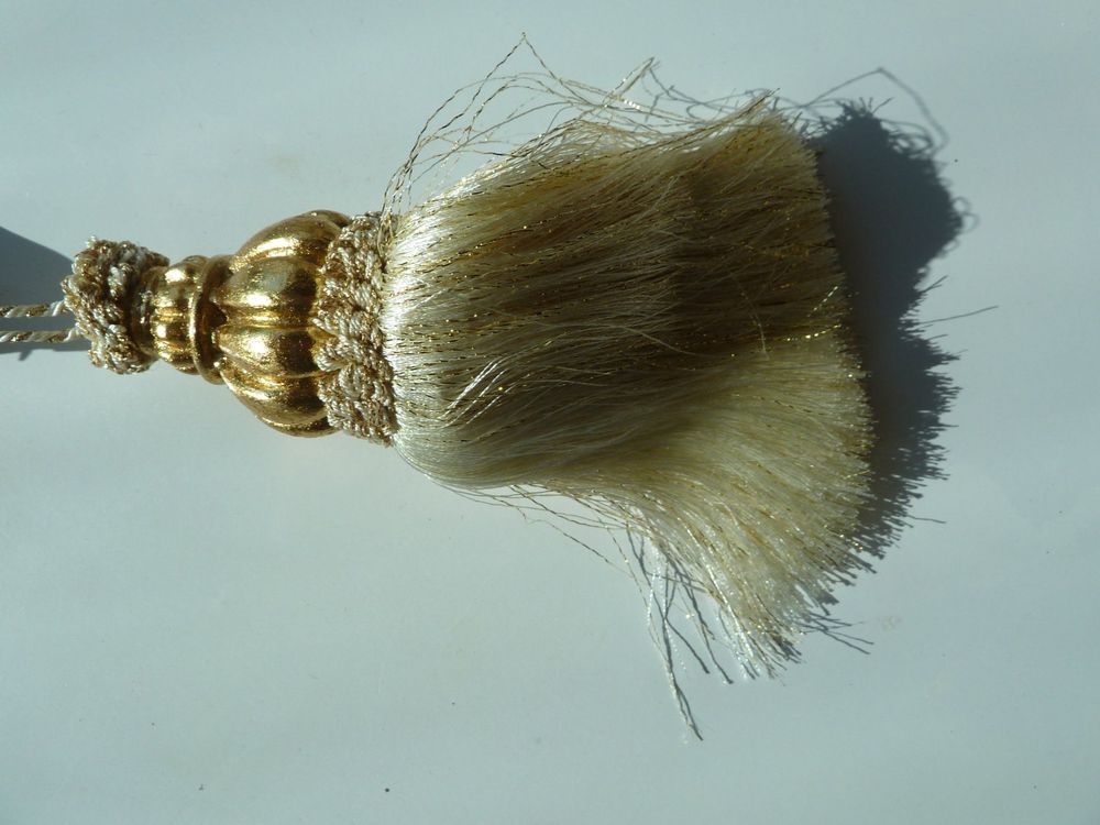 Quaste (Neu (gemäss Beschreibung)) in Therwil für CHF 8 – mit Lieferung ...