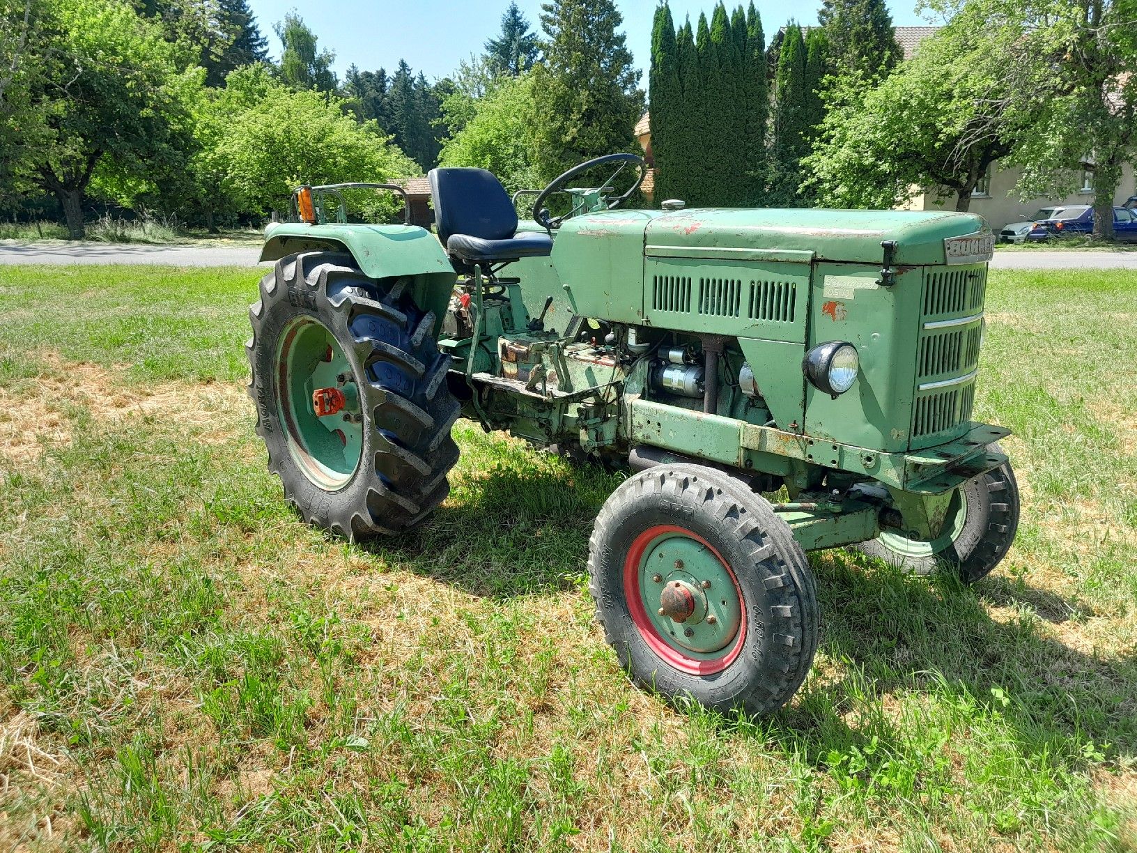 Traktor Bührer (Gebraucht) in Gondiswil für CHF 3700 – nur Abholung auf ...