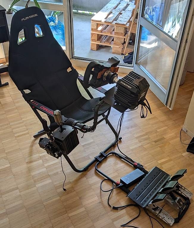 Sim Rig Fanatec CSL DD Boost mit Playseat Challenge (faltbar (Gebraucht ...