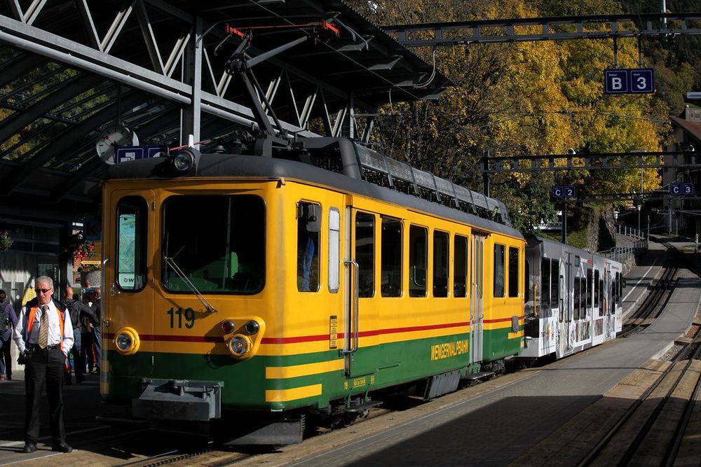 HOm- WAB "WENGERNALPBAHN" Motrice ABe 4/4 + 2 wagons (D'occasion) à Locarno pour CHF 359.7 ...