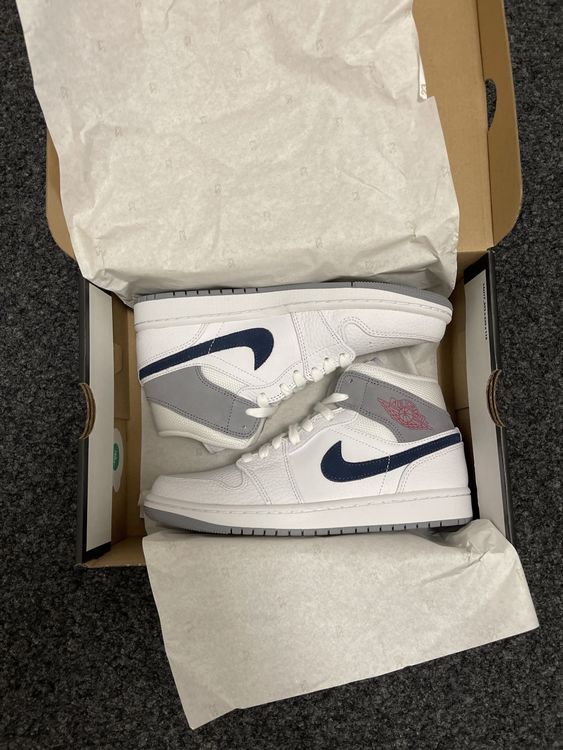 Air Jordan 1 Mid Paris PSG EU40 (Neu und originalverpackt) in Buchs SG ...