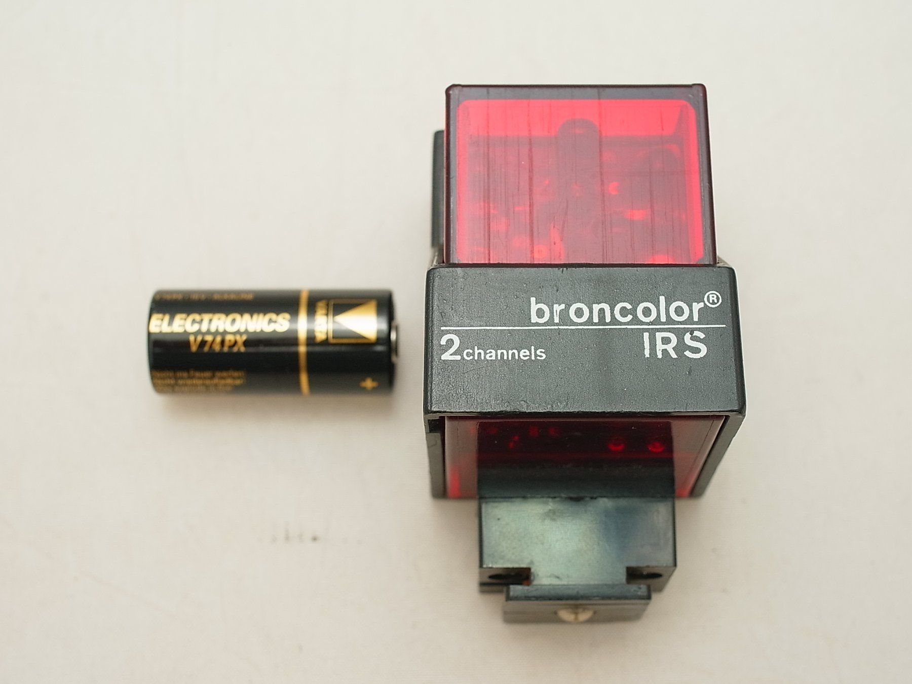 Broncolor IRS 2 channel Infrarot Bron Pulso Blitz #v2 (Neu und ...