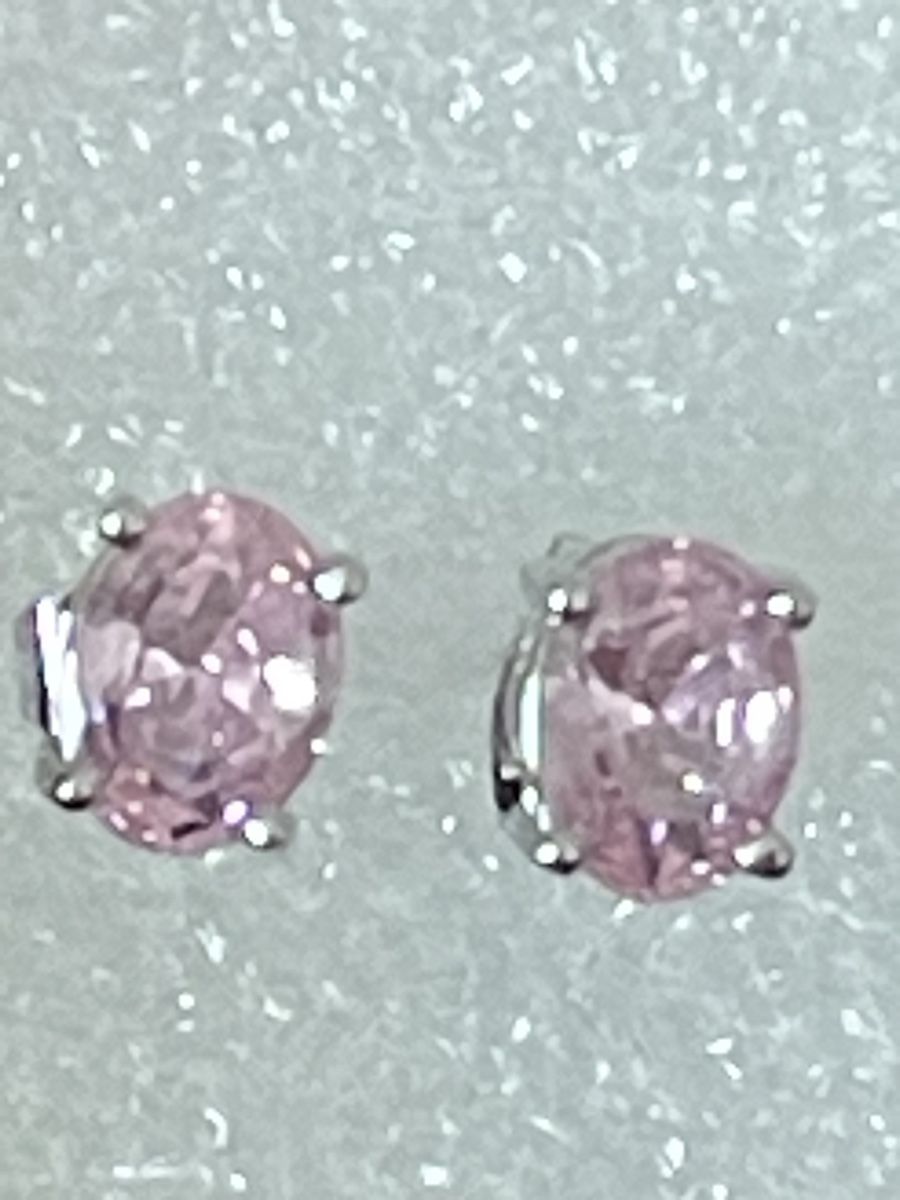 Jolis clous d’oreilles argentés pierre quartz neufs (Neuf (Voir ...