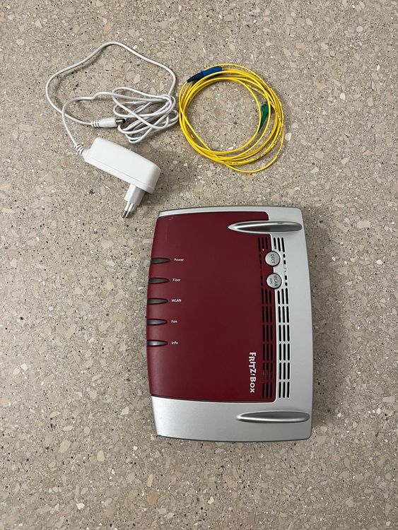 Fritz!Box 5490 (FritzBox für Glasfaser) (Gebraucht) in Luzern für CHF 42 – mit Lieferung auf ...