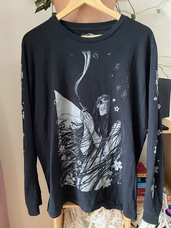 Disturbia gothic long sleeve in size L, metal goth skeleton (Gebraucht ...