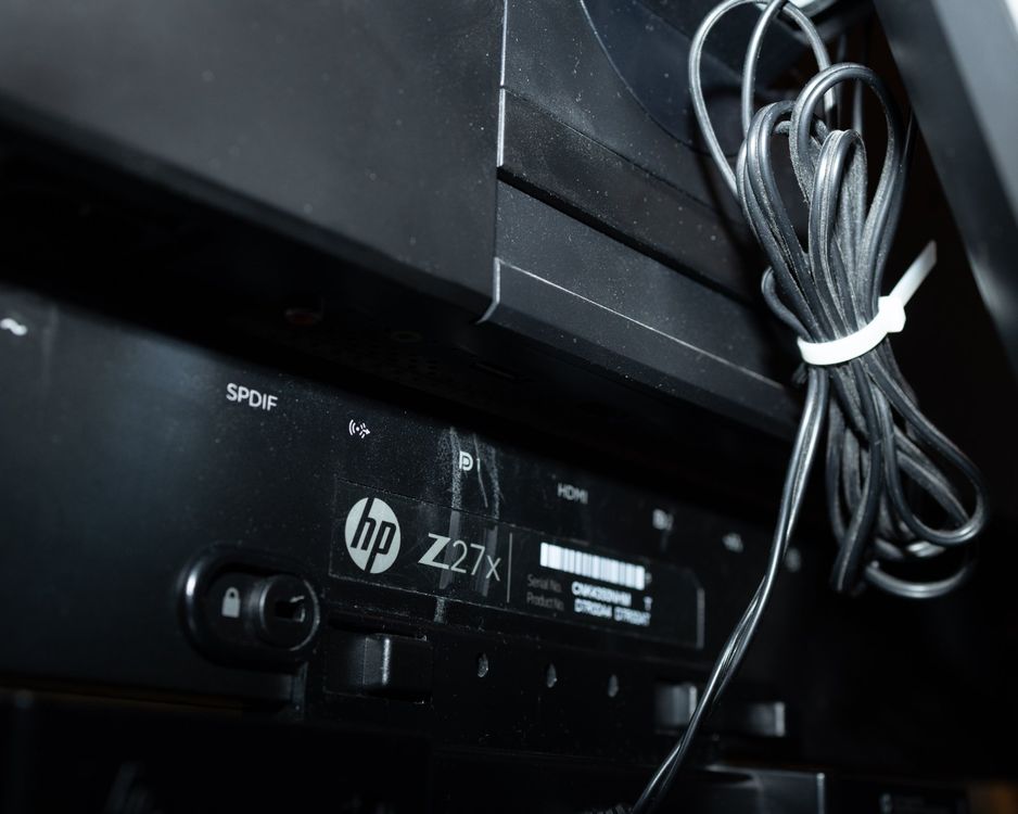 HP DreamColor Z27x Studio-Display (Gebraucht) in Bern für CHF 140 – nur ...