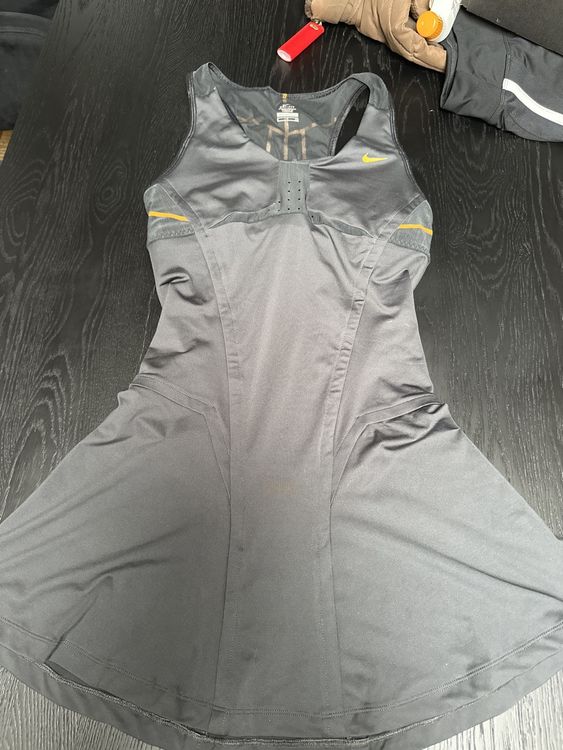 Robe de tennis Nike | Kaufen auf Ricardo