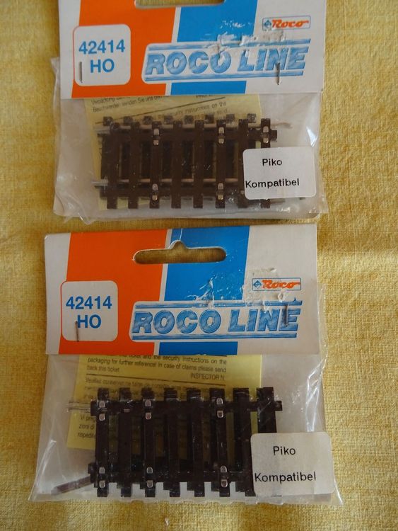 42414 ROCO-LINE 2 BEUTEL M.2 GLEISÜBERGANGS STÜCK ZU PIKO H0 (Neu und ...
