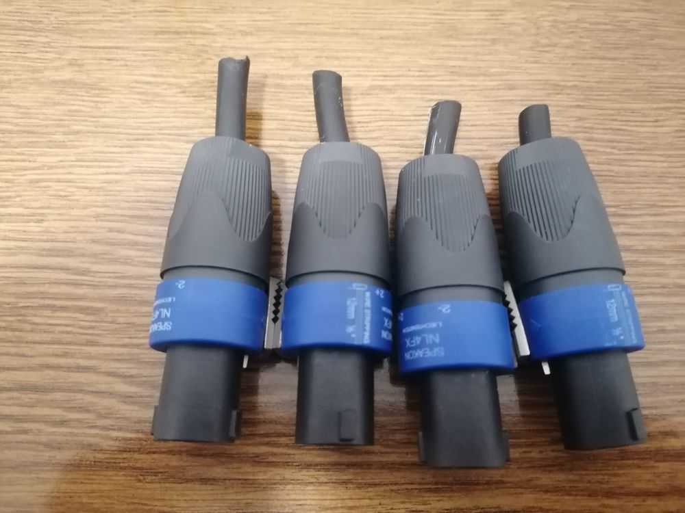 Stecker (Gebraucht) in Geroldswil für CHF 1 – mit Lieferung auf Ricardo ...