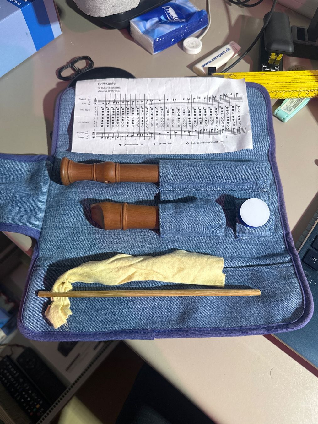 Huber Blockfloete aus Holz, inkl. Zubehoer, Top Zustand! (Gebraucht) in ...