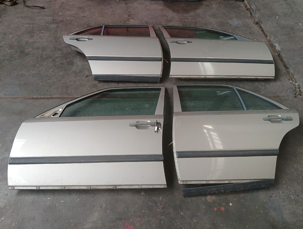 4 portières Mercedes W124 (D'occasion) à la heutte pour CHF 150 ...