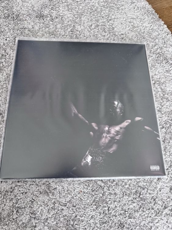 Travis Scott - Utopia Vinyl (Red) (Gebraucht) in Cham für CHF 24.5 – mit Lieferung auf Ricardo ...