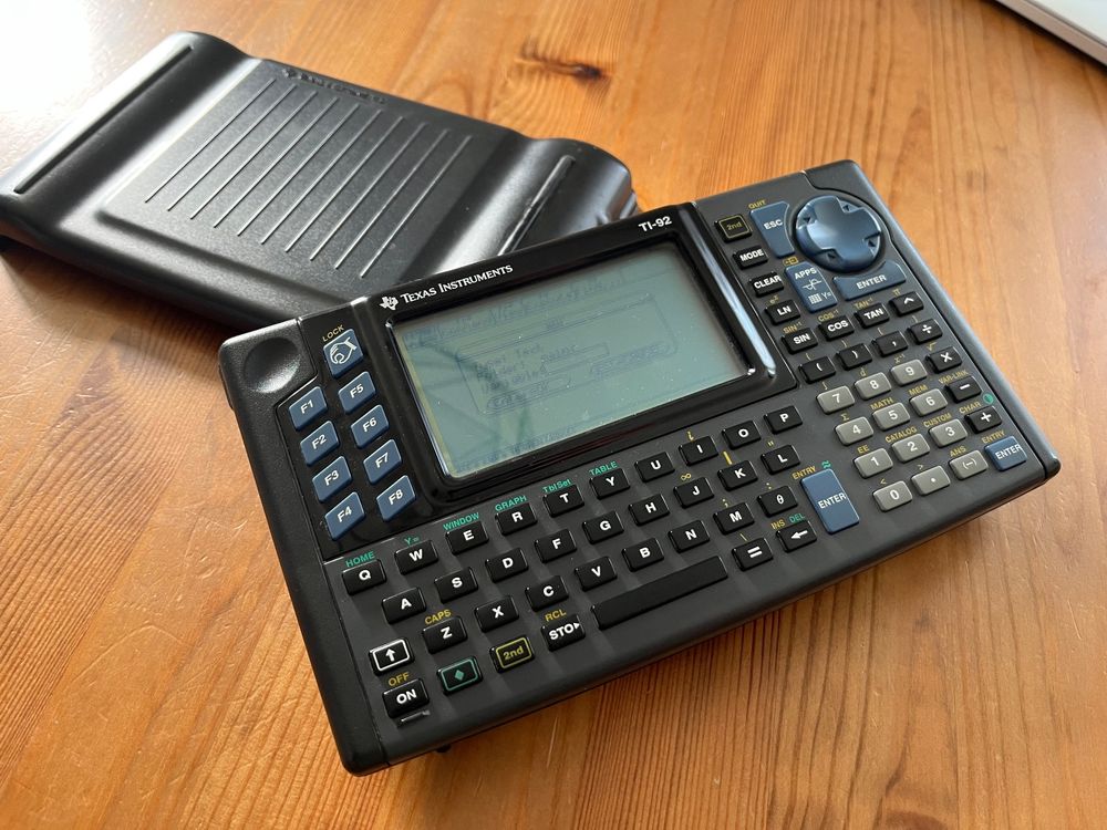 Texas Instruments TI-92 (Gebraucht) in Zürich für CHF 19 – nur Abholung ...
