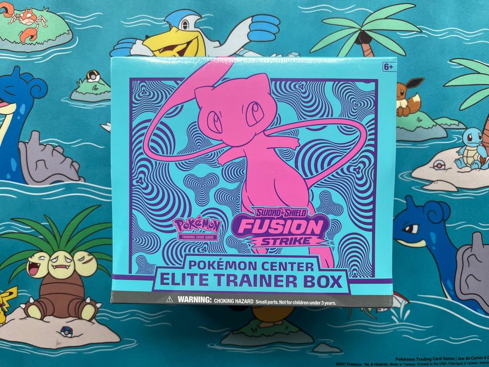 Fusion Strike Pokemon Center Elite Trainer Box | English (Neu und ...