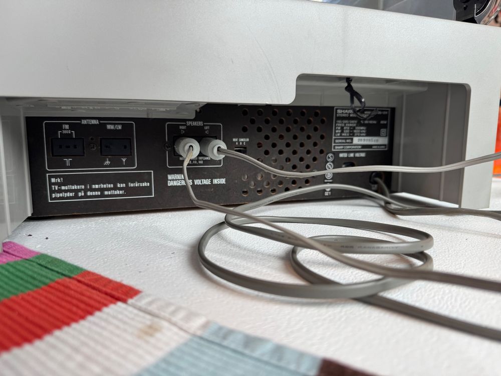 Sharp Stereoanlage mit Plattenspieler – Verstärker Set SG-12 (Gebraucht ...