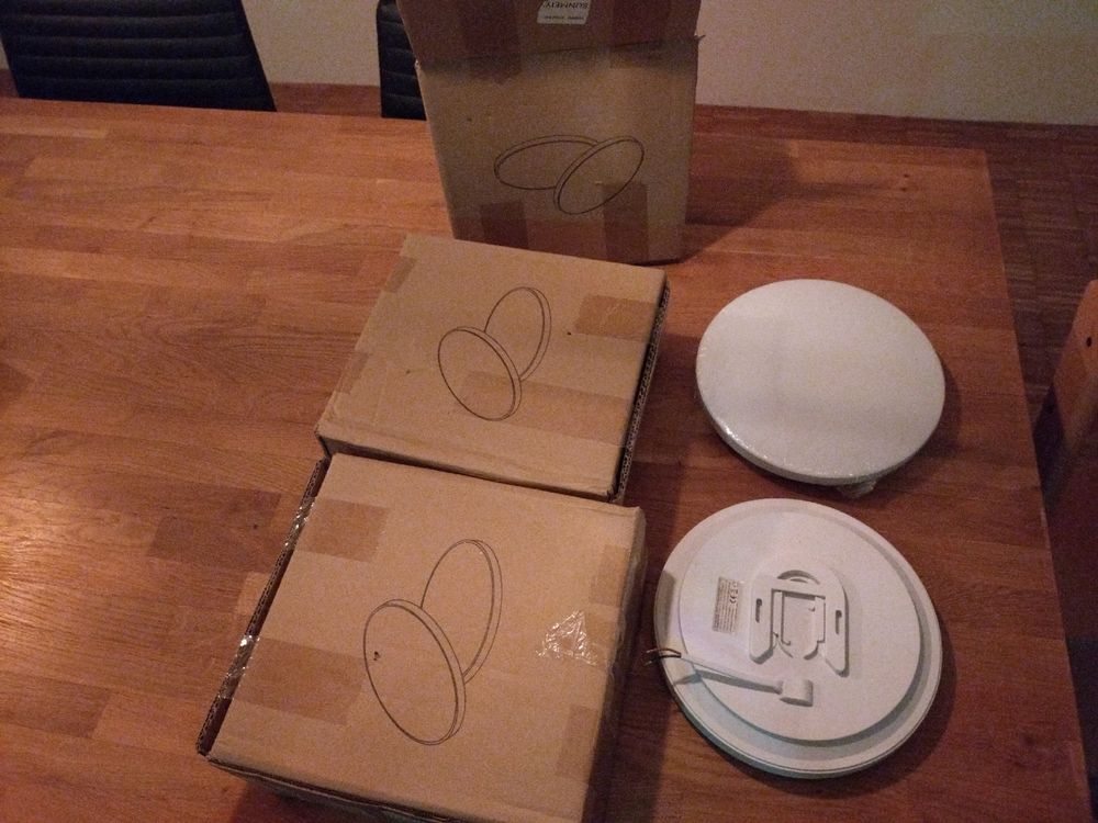 Deckenlampe, neu, weiss, Durchmesser 22cm, Höhe 4.5cm, 6 Stk (Neu und ...