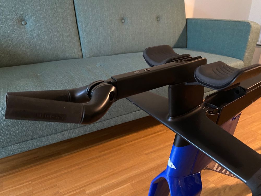 Canyon Speedmax CF SLX / CFR cockpit (Gebraucht) in Zürich für CHF 60 ...