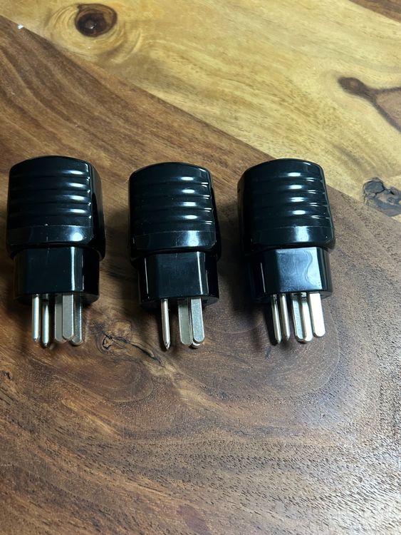 3 Stk. Netzstecker 16A 440V CH-Stecker Typ J (T25) NEU | Kaufen auf Ricardo