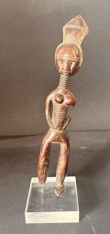 Afrikanische alte weibliche Figur der Limbo auf Sockel (Gebraucht) in Zunzgen für CHF 35 – nur ...