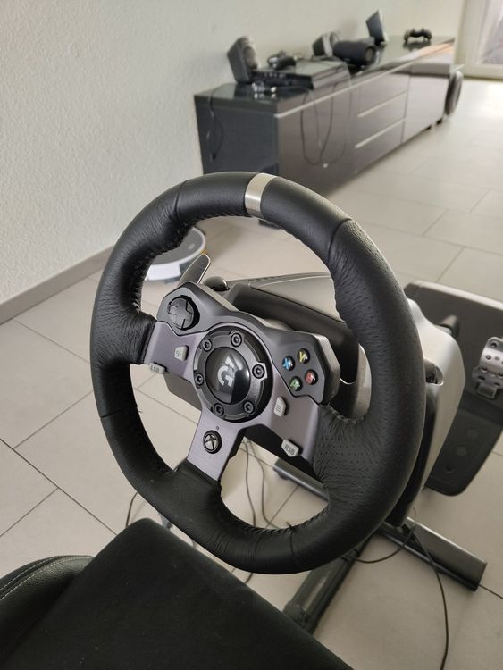 Playseat Evolution inkl. Logitech G920 (Gebraucht) in Bauma für CHF 300 ...