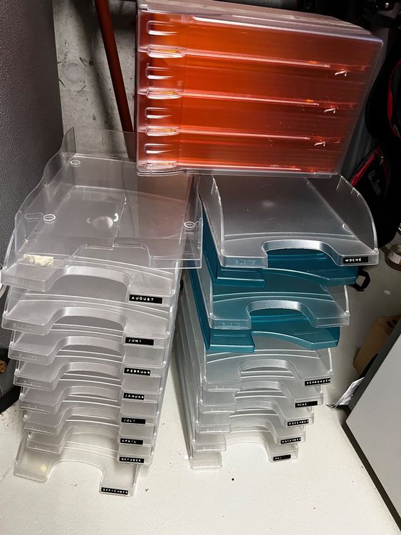 Ablagefächer Papier A4 Format stapelbar (Gebraucht) in Port für CHF 1 ...