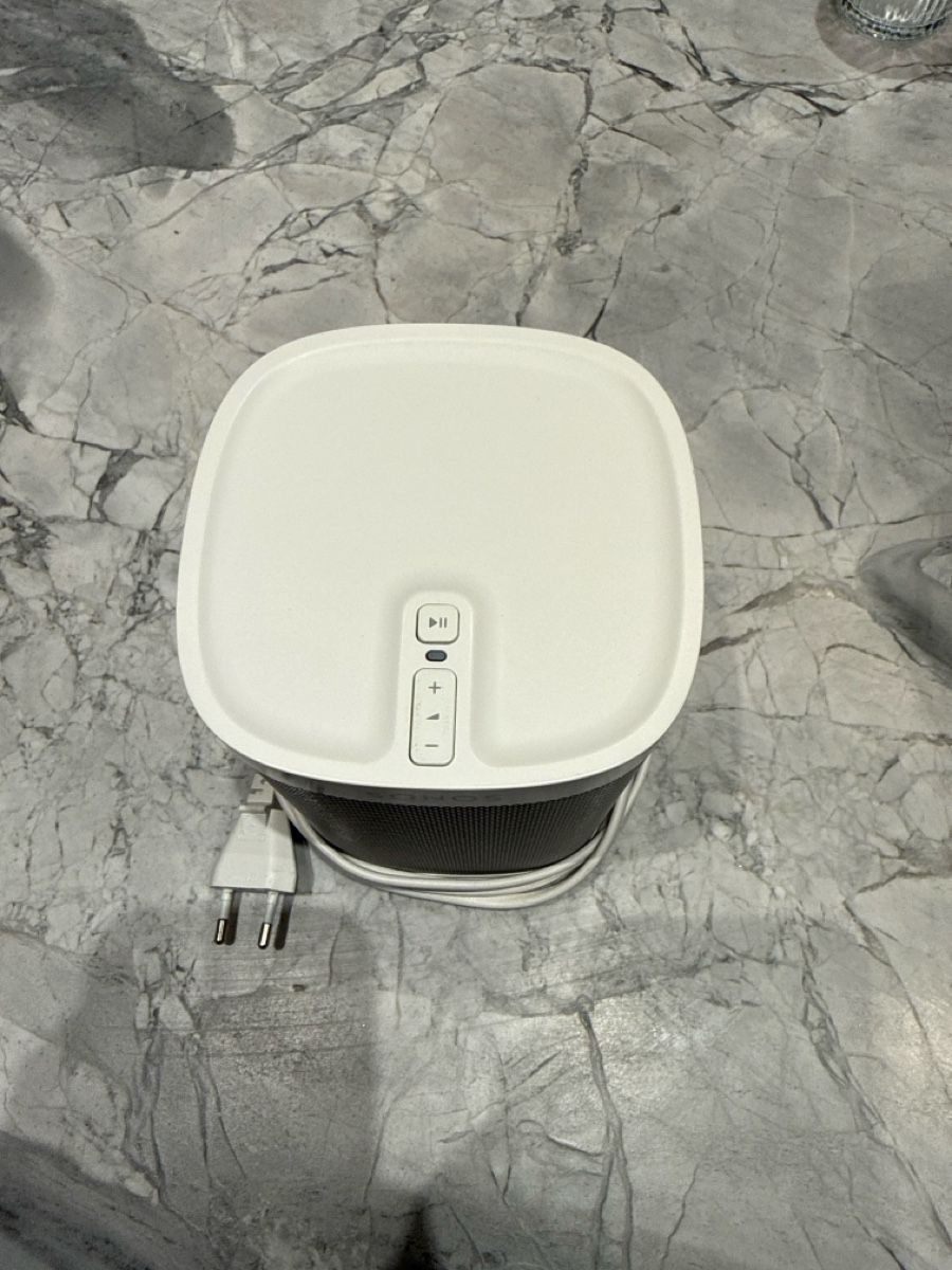 Sonos One (Gen 2) - Smart Speaker - Great Sound Quality (Gebraucht) in ...