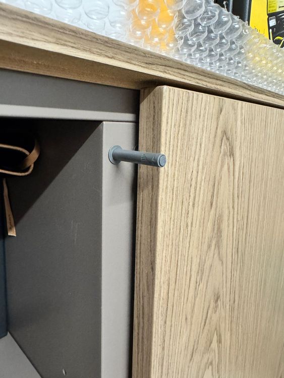 FAST SALE - Roche Bobois Rondo China Unit - Noce Canaletto (Gebraucht ...