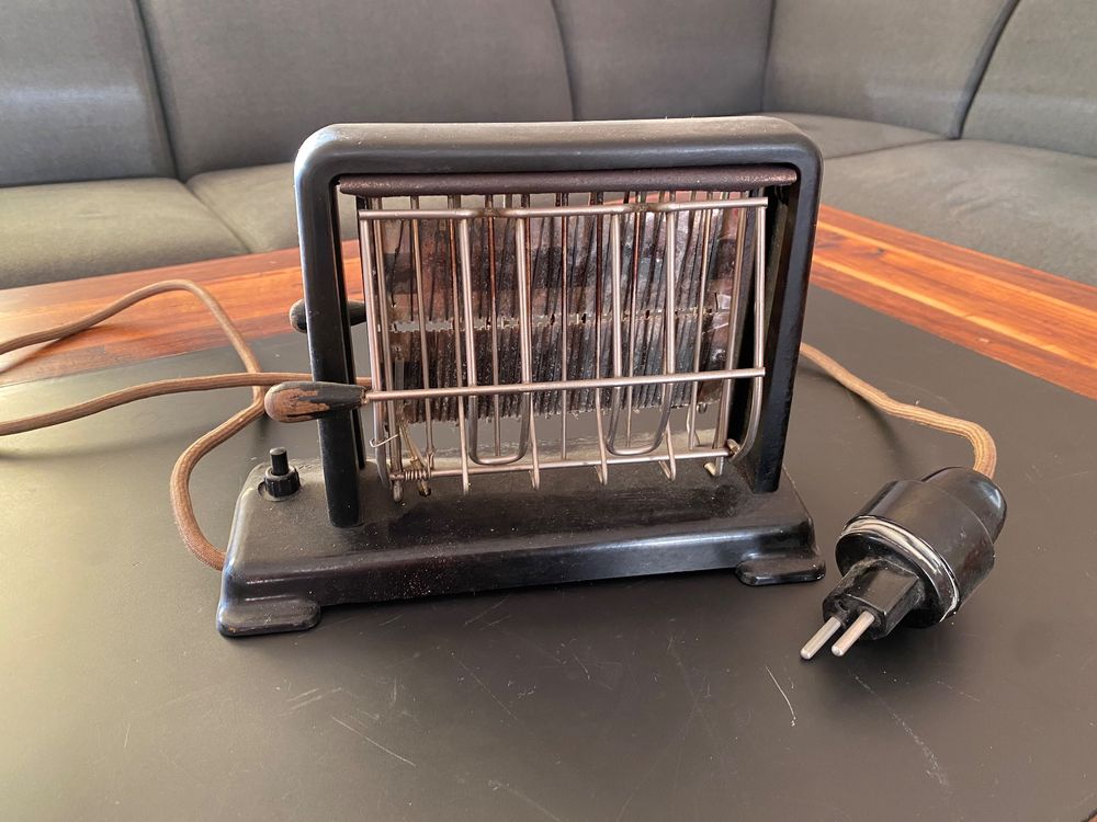 Toaster antik (Gebraucht) in Merlischachen für CHF 6 – mit Lieferung ...